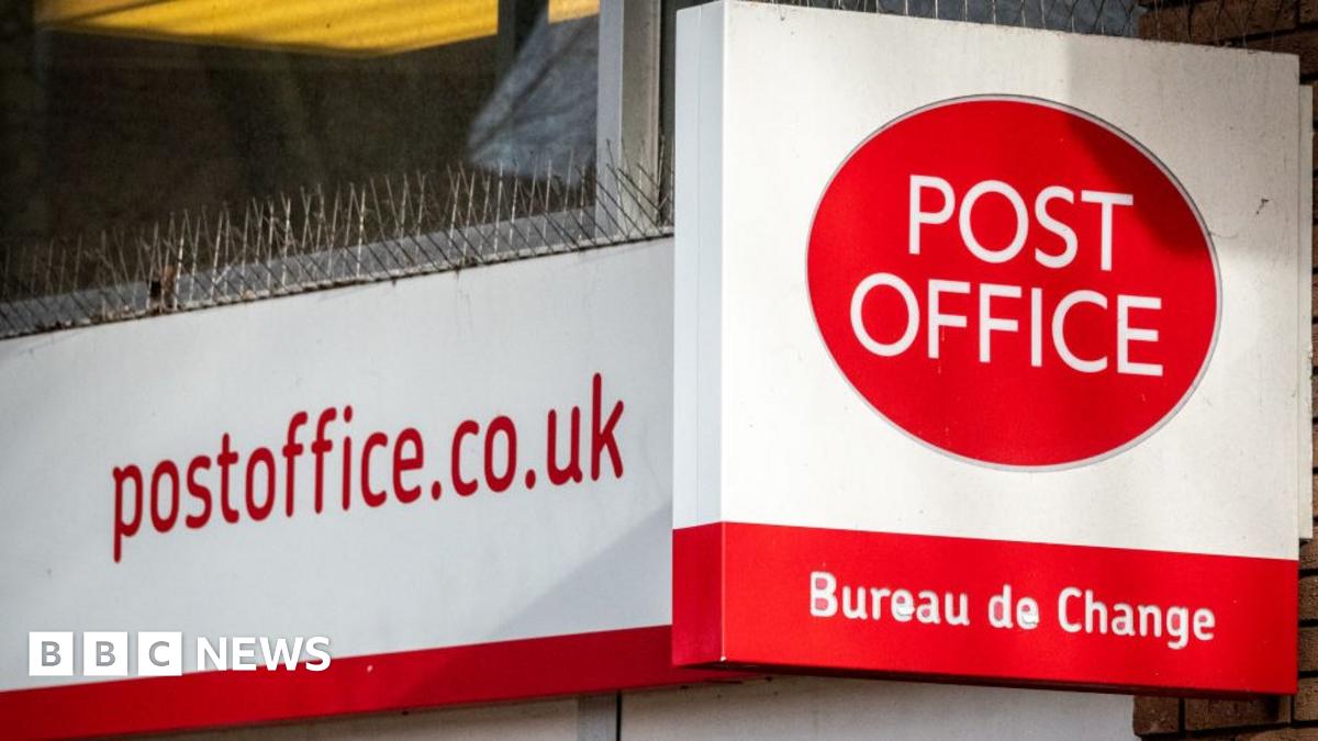 Post Office staff may have broken law, say lawyers - BBC News