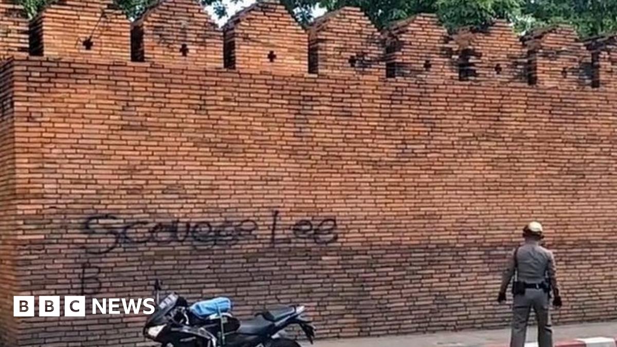 Briton spared jail for spraying 'Scouser Lee' on Thai gate - BBC News