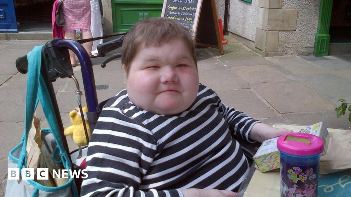 Laura Booth: Neglect contributed to disabled woman's death - BBC News