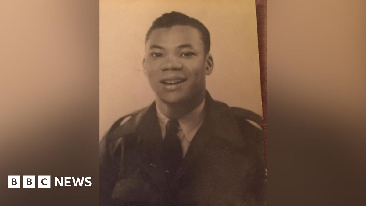 Caribbean WW2 veteran recalls role in RAF's Dambusters Squadron - BBC News