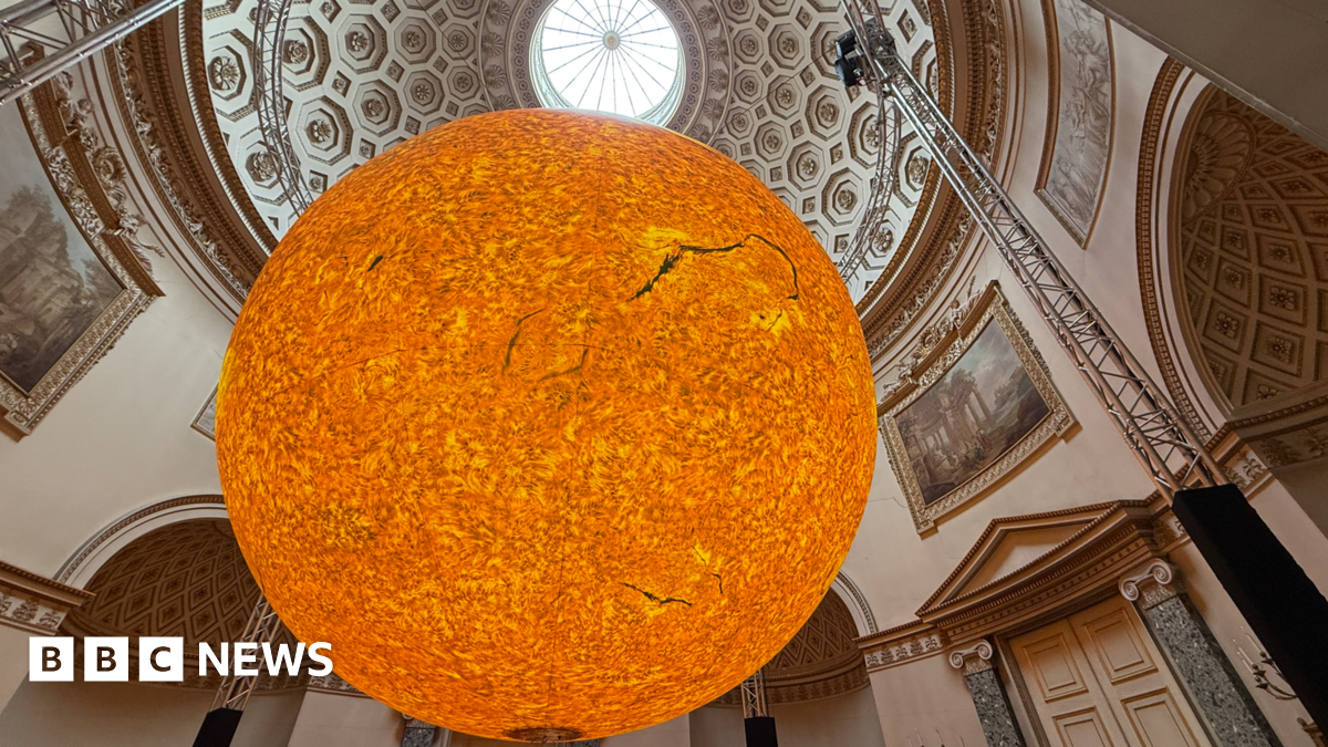 Helios Sun sculpture on display in Kedleston Hall - BBC News