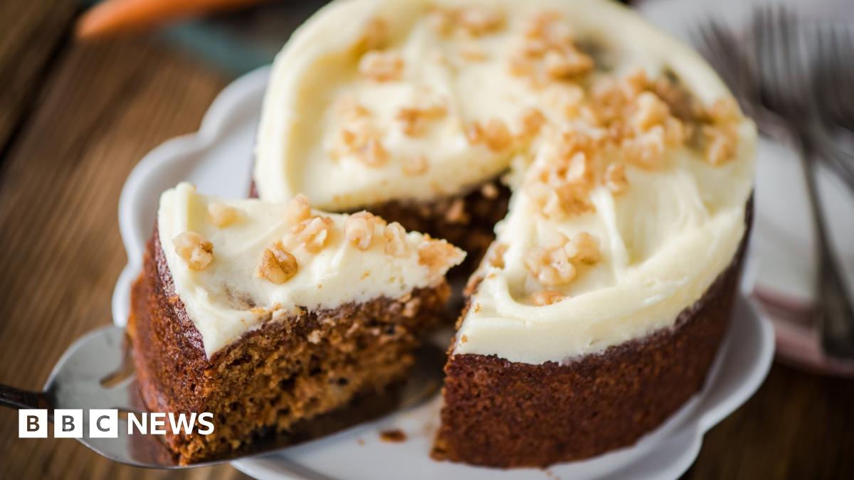 Talking Brexit, politics and cake - BBC News