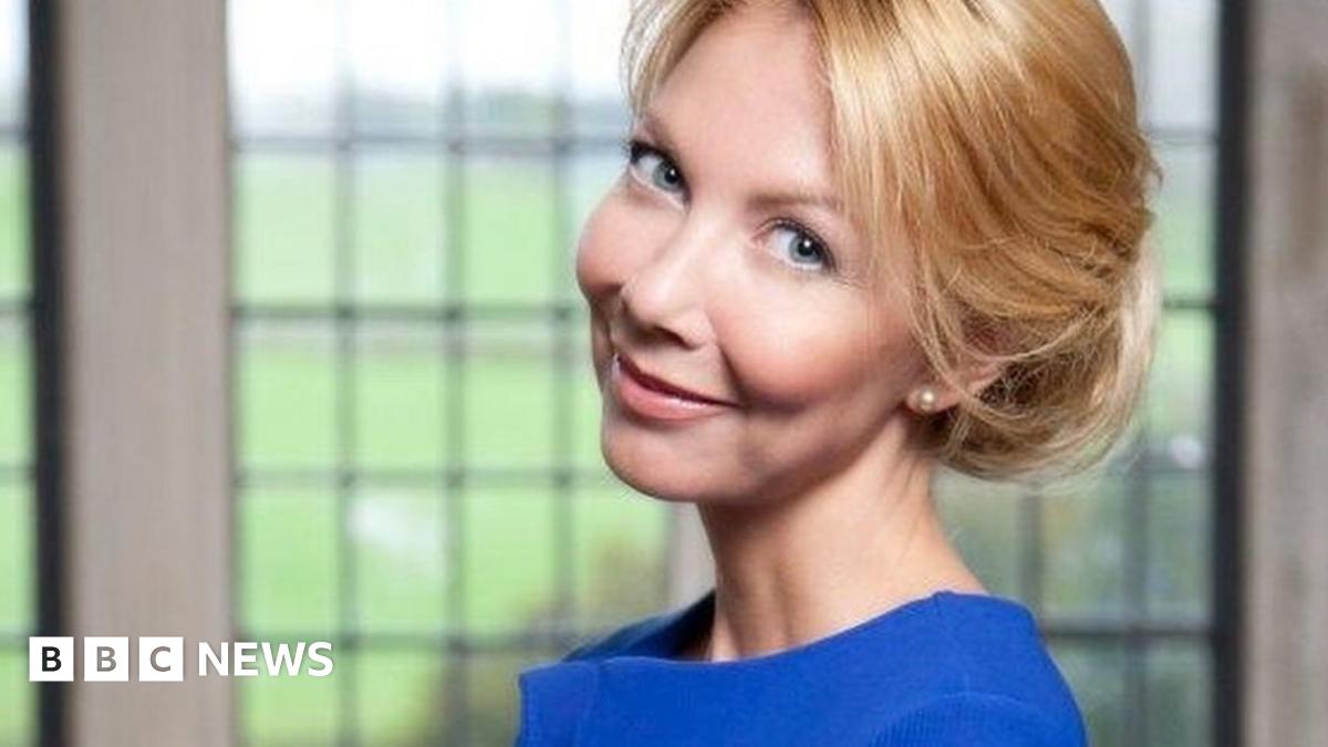 Alex Lovell: 'He said he was close enough to smell my hair' - BBC News