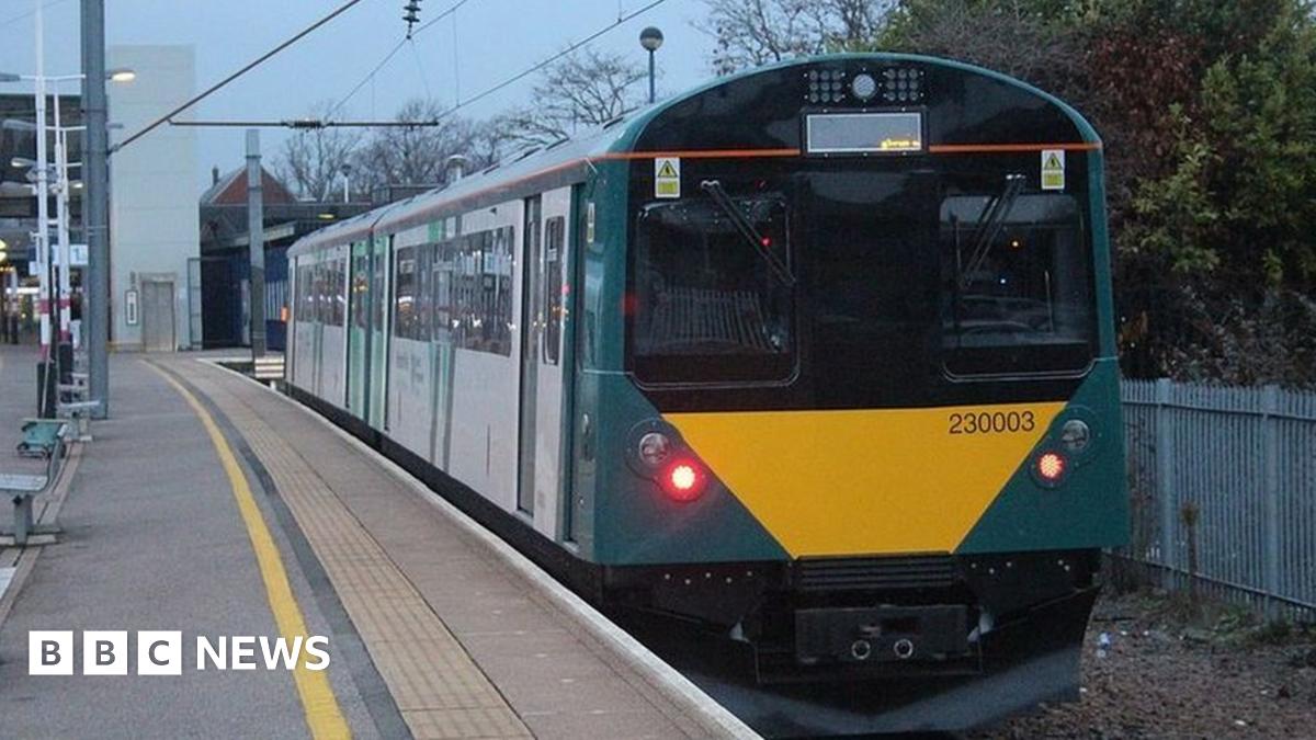 Lancashire-Manchester rail link plans submitted - BBC News