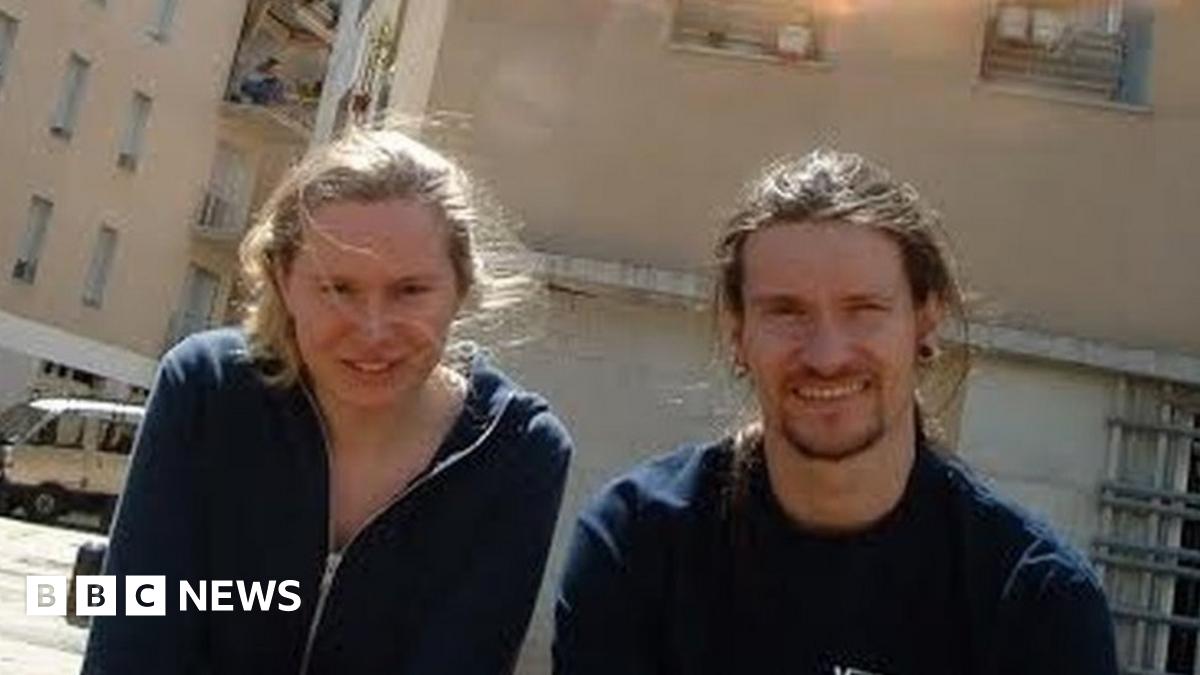 Met Police: Deceived activist Kate Wilson awarded compensation - BBC News