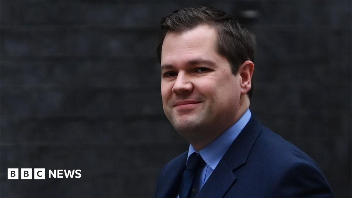 Immigration minister Robert Jenrick handed six-month driving ban - BBC News