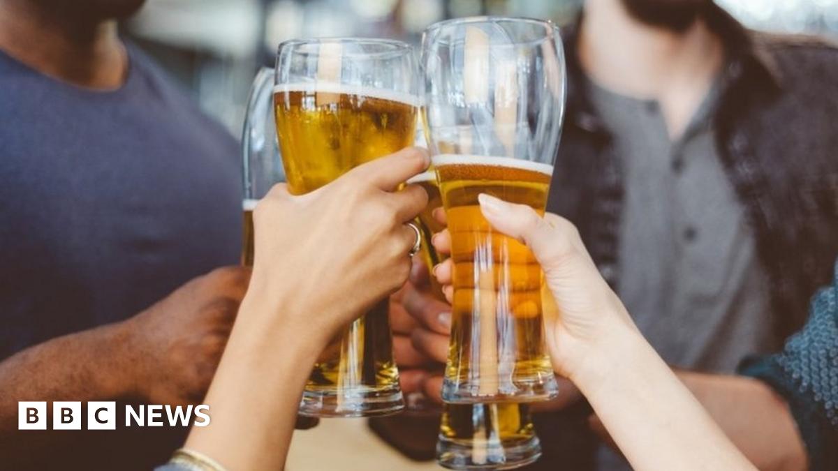 Coronavirus: What's happening to the beer left in pubs? - BBC News
