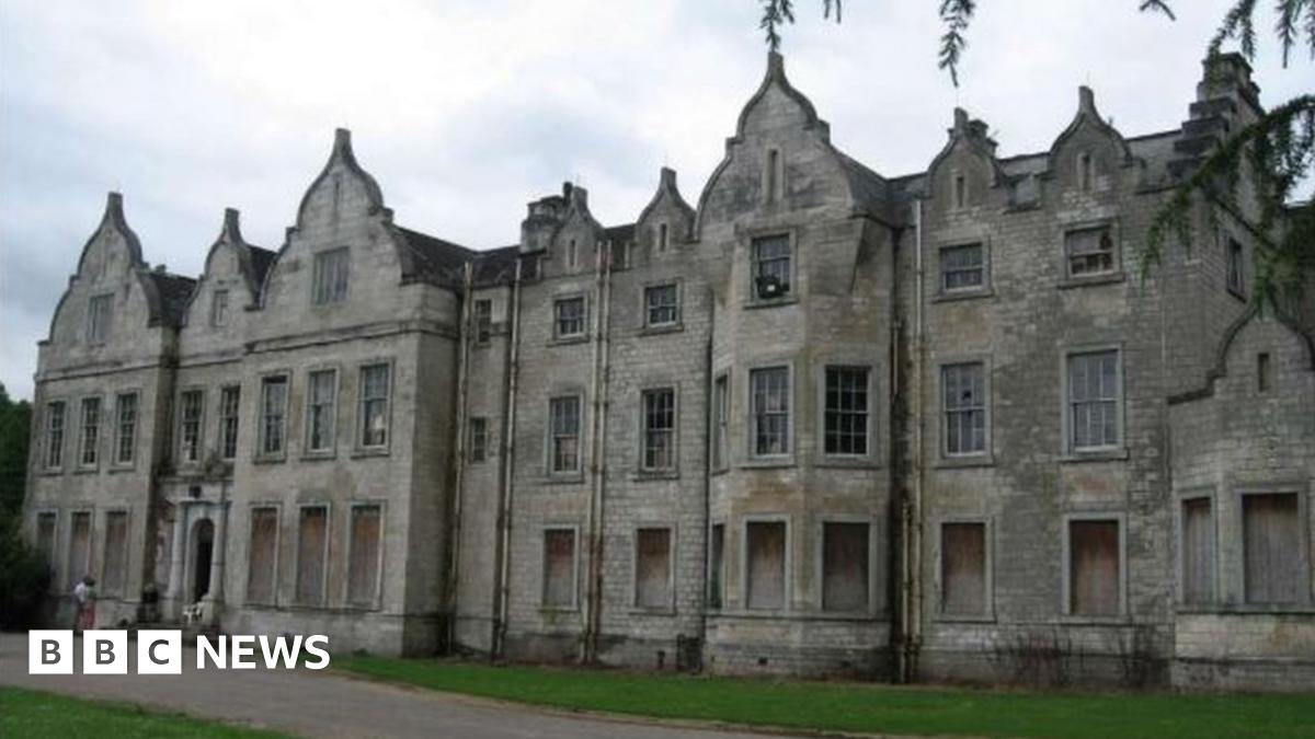 Restoration plans for Rotherham's Firbeck Hall - BBC News