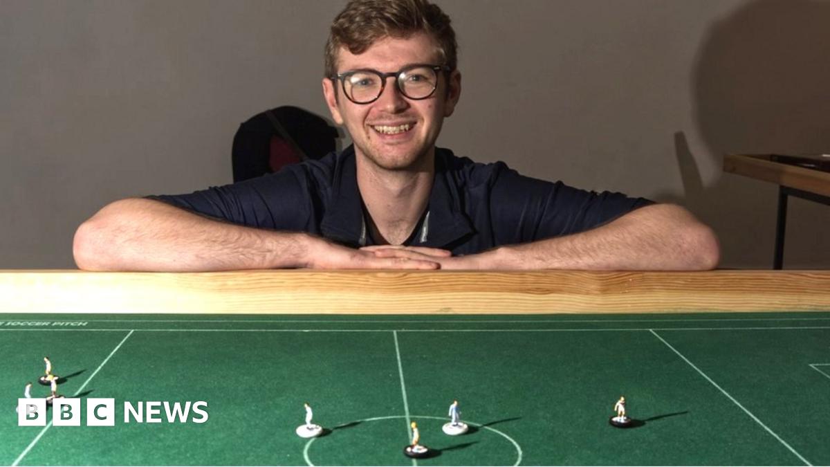 Subbuteo: Is table football enjoying a resurgence? - BBC News