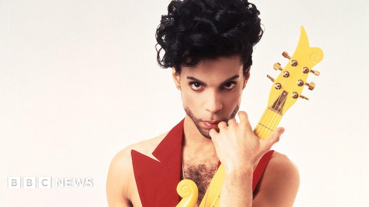 Prince's Diamonds and Pearls: An oral history - BBC News