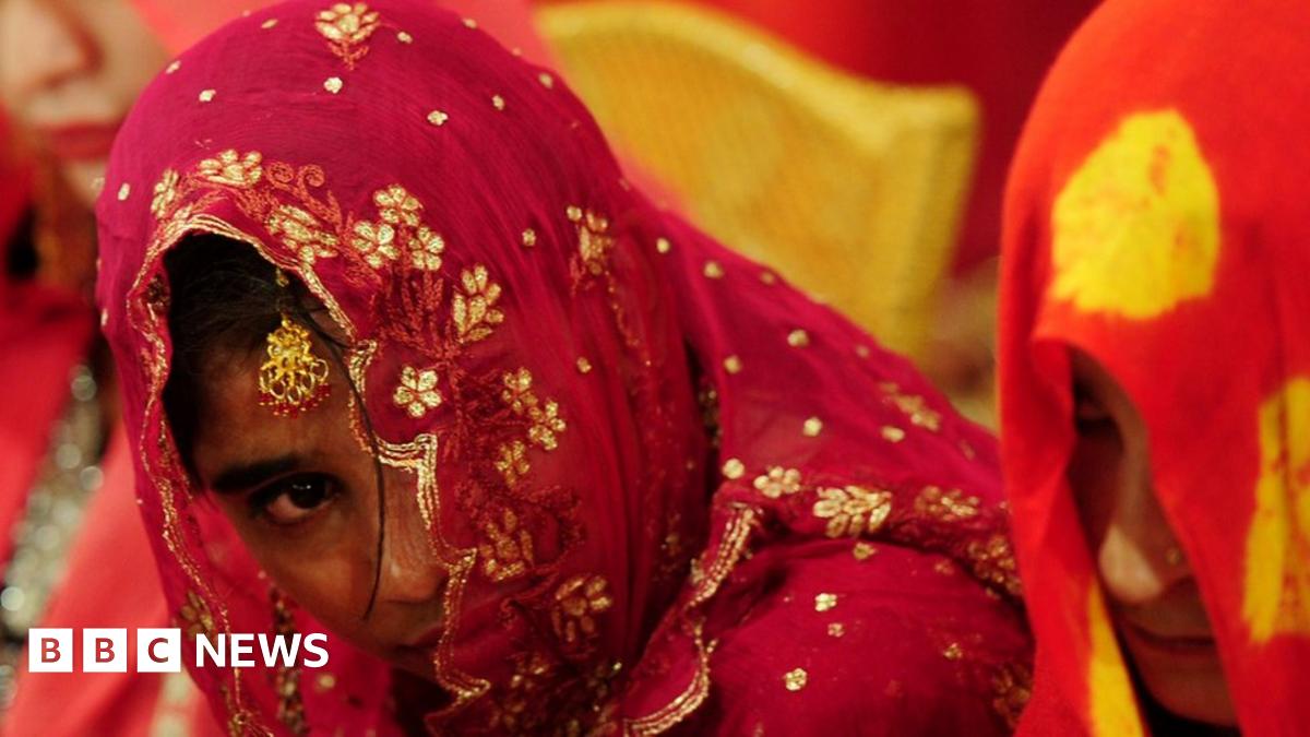 Migrant child brides put Europe in a spin - BBC News
