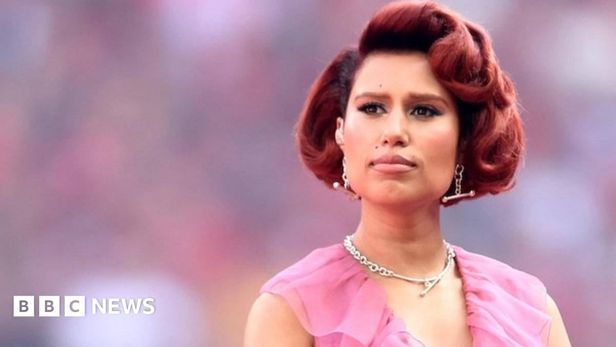 Raye's path to the Brits: 'It's not been the simplest story' - BBC News