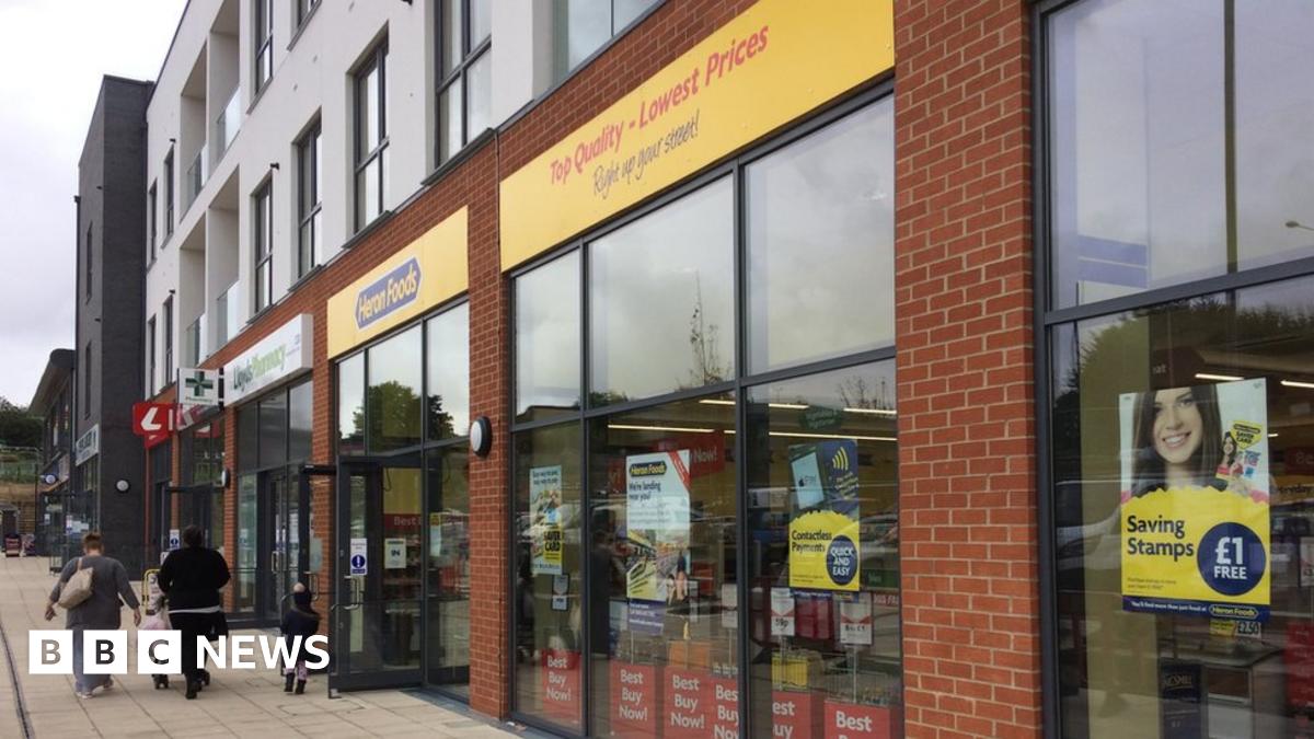 Marsh Farm estate in Luton undergoing £23m redevelopment - BBC News