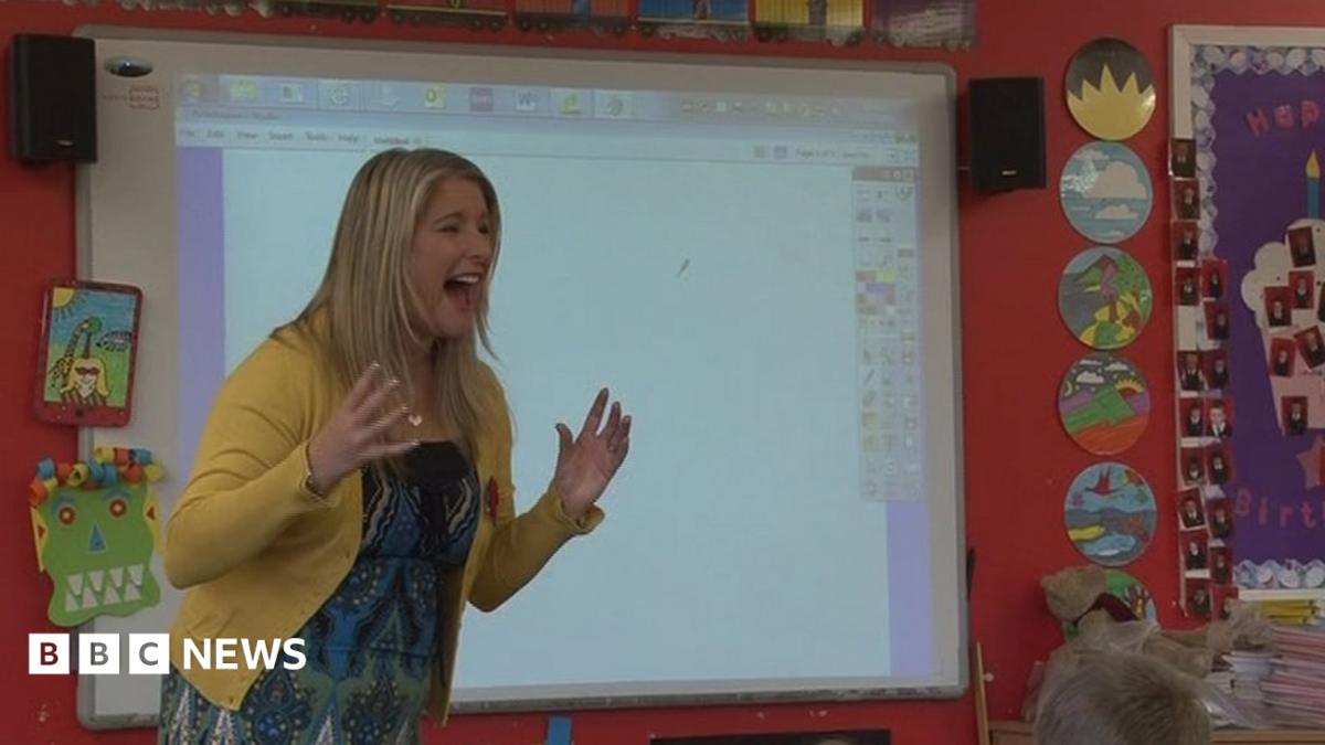Belfast teacher still in class of her own for shouting - BBC News