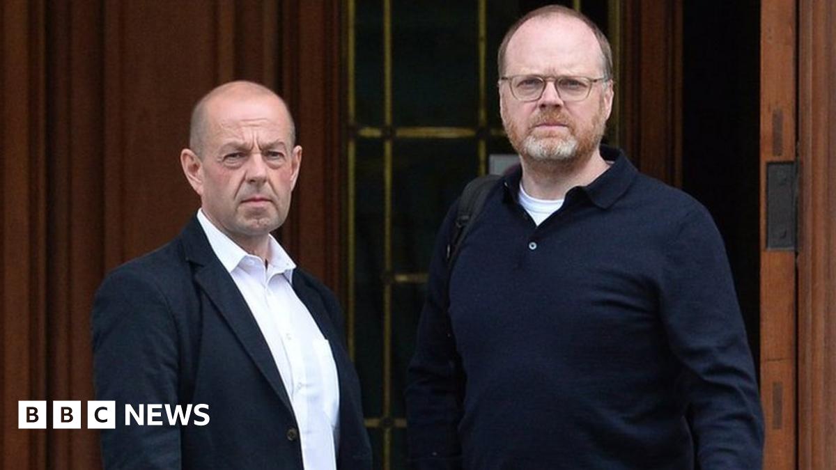 'Troublemaker journalists' phone records accessed, court hears - BBC News