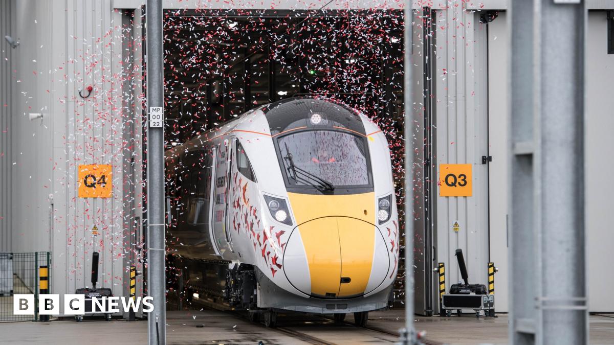New high-speed Intercity train unveiled - BBC News