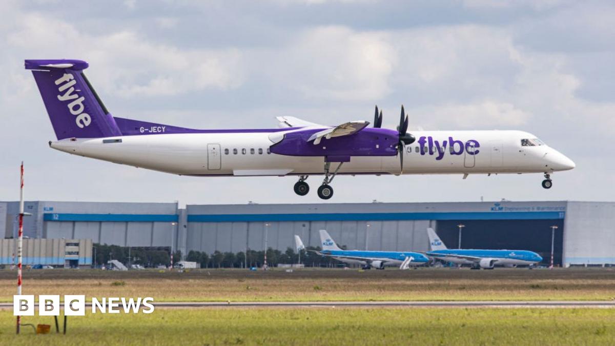 Flybe collapse: Shock for staff after new lease of life, says Robinson ...