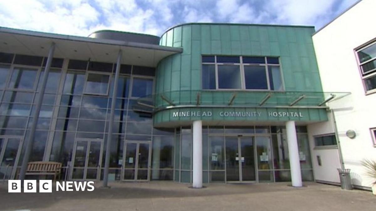 Minehead Hospital's overnight injury unit closure extended - BBC News