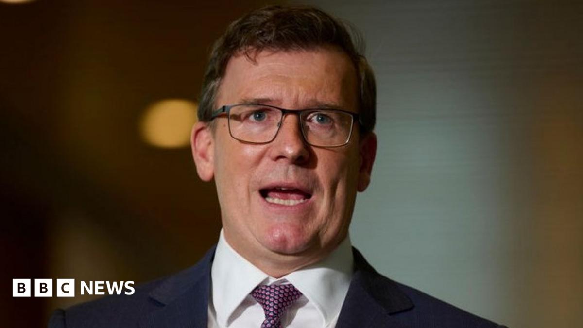 Alan Tudge: Australia minister stood aside over 'abusive' affair ...