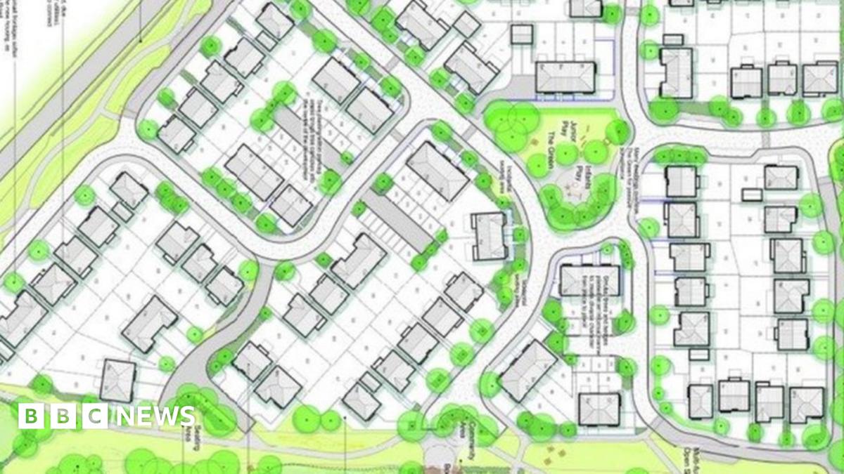 Plans for 90 new Whitehaven homes approved - BBC News
