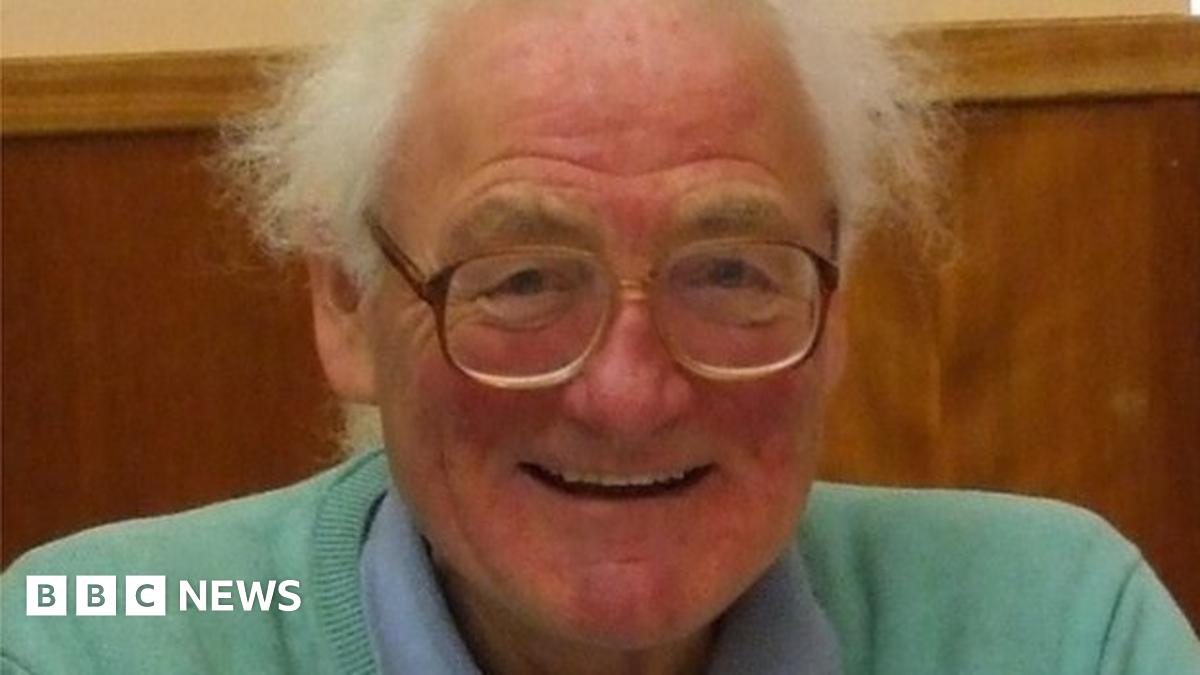 A35 Bridport death: Torquay man Gerald Quinn was 'devoted' teacher ...