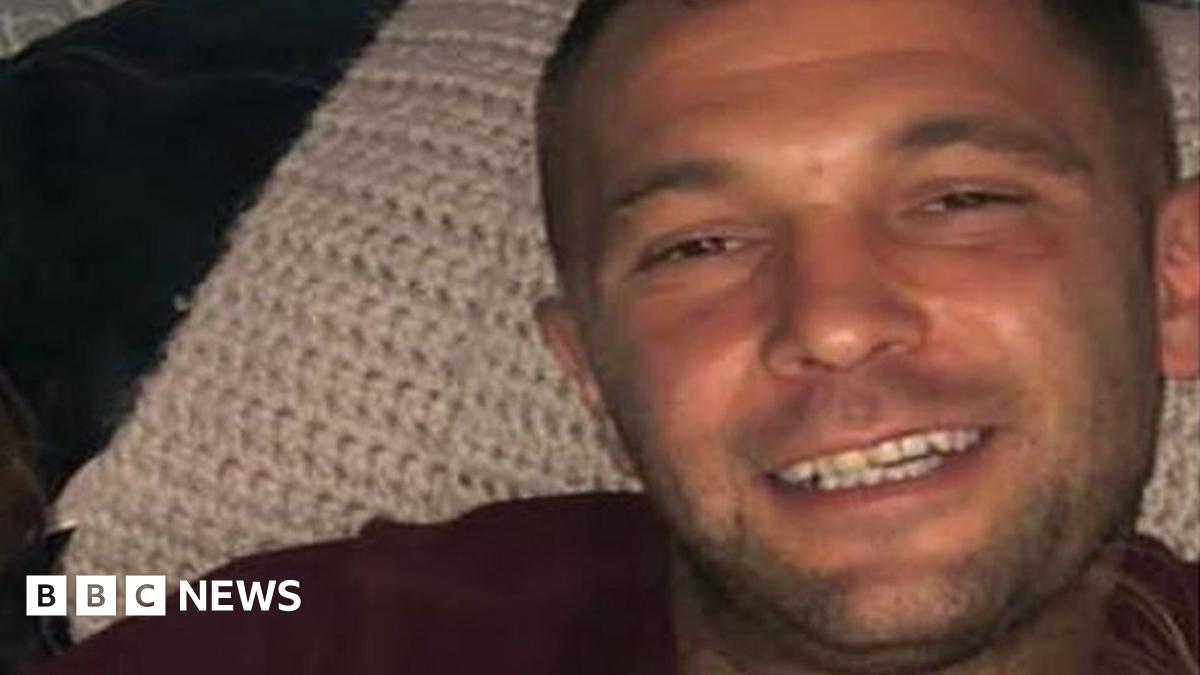 Sutton Coldfield man found guilty of ceremonial dagger murder - BBC News