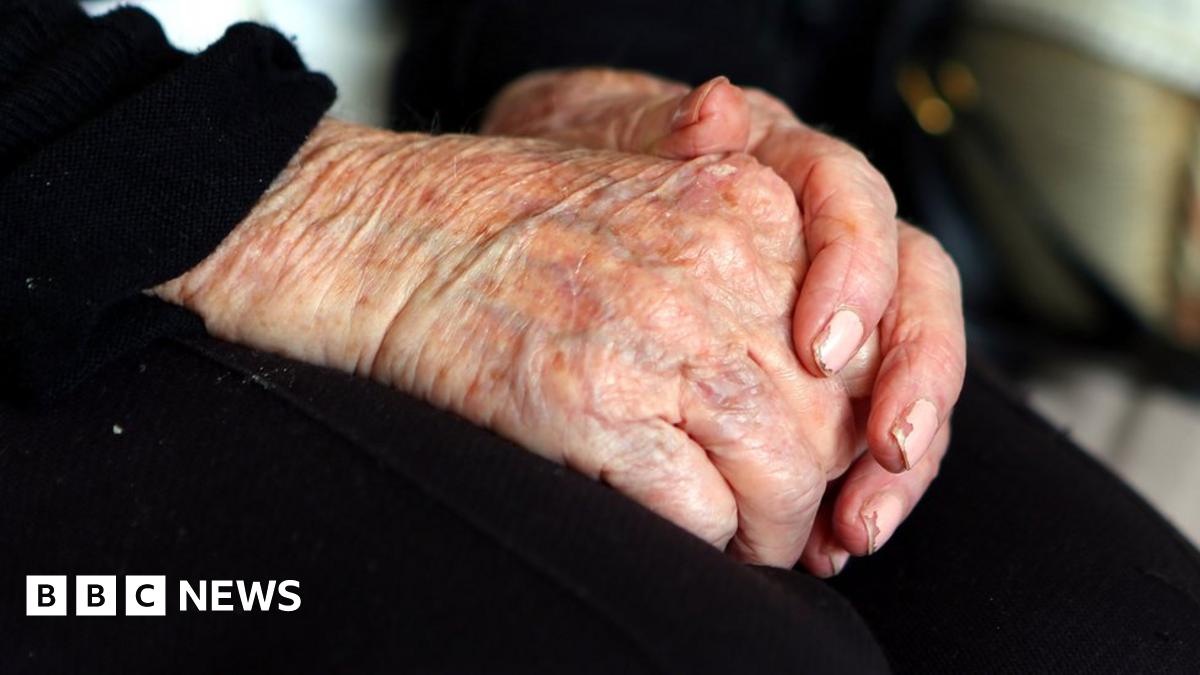 Somerset Council: Hundreds waiting for care assessments - BBC News