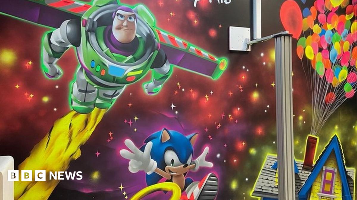 Disney characters used to revamp Birmingham Children's Hospital - BBC News