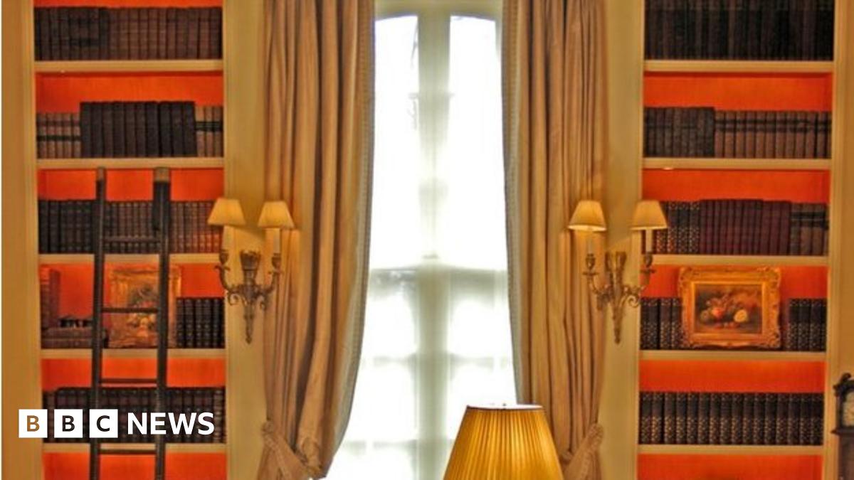 The man who builds up private libraries - book by rare book - BBC News