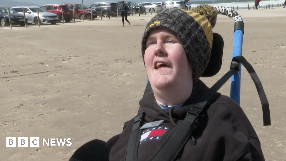 Portstewart Strand becomes fully accessible with new equipment - BBC News