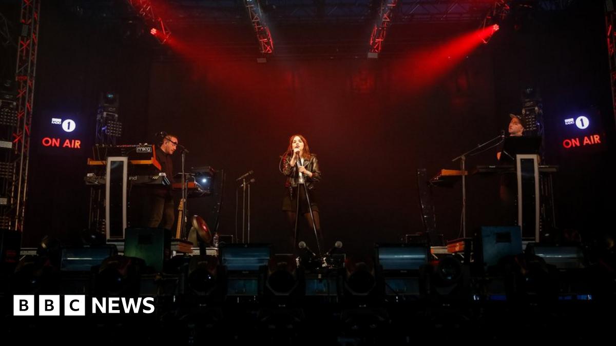 chvrches   warning call