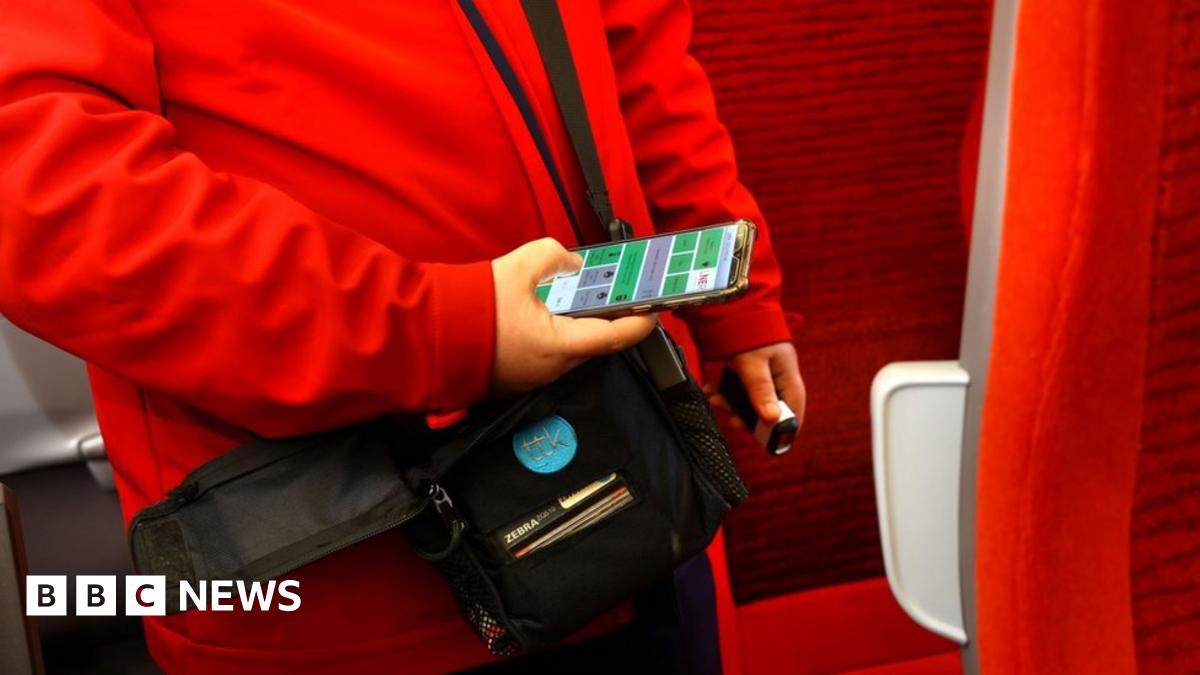 Leeds fraudster claimed refunds on resold train tickets - BBC News