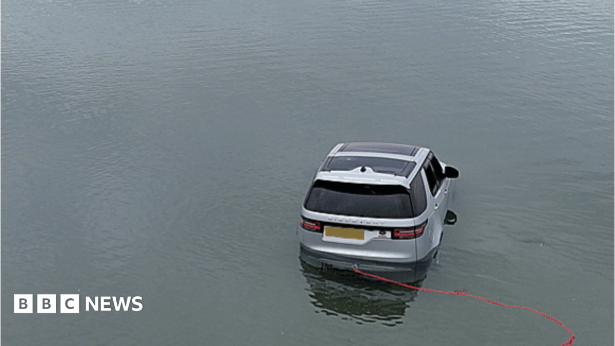 What led to a Land Rover becoming stranded and submerged off a Welsh ...