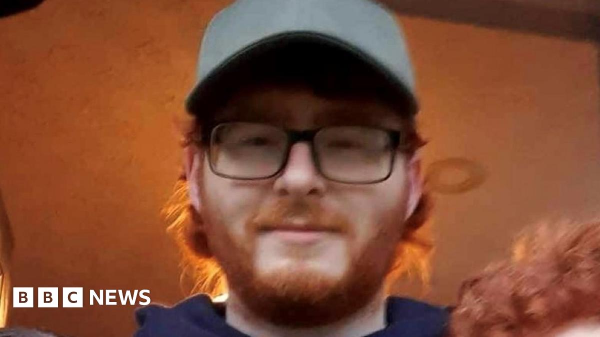 West Denton fatal bus stop crash: Joe Scott, 19, named as victim - BBC News