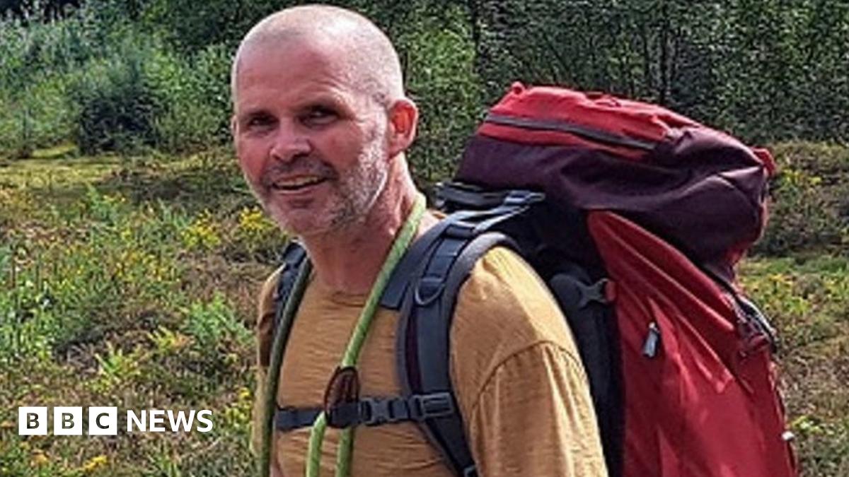 South Downs: Charity walker picks up hundreds of piles of dog mess ...