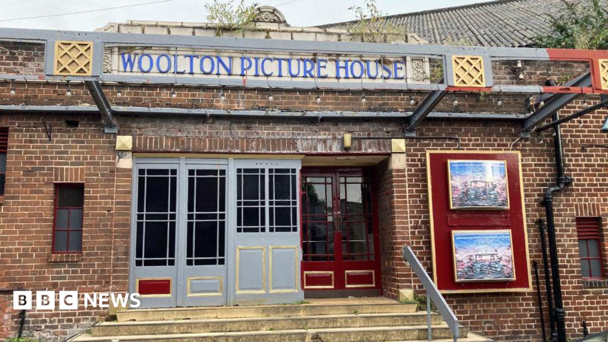 Plans to reopen city's oldest cinema closed since Covid revealed - BBC News