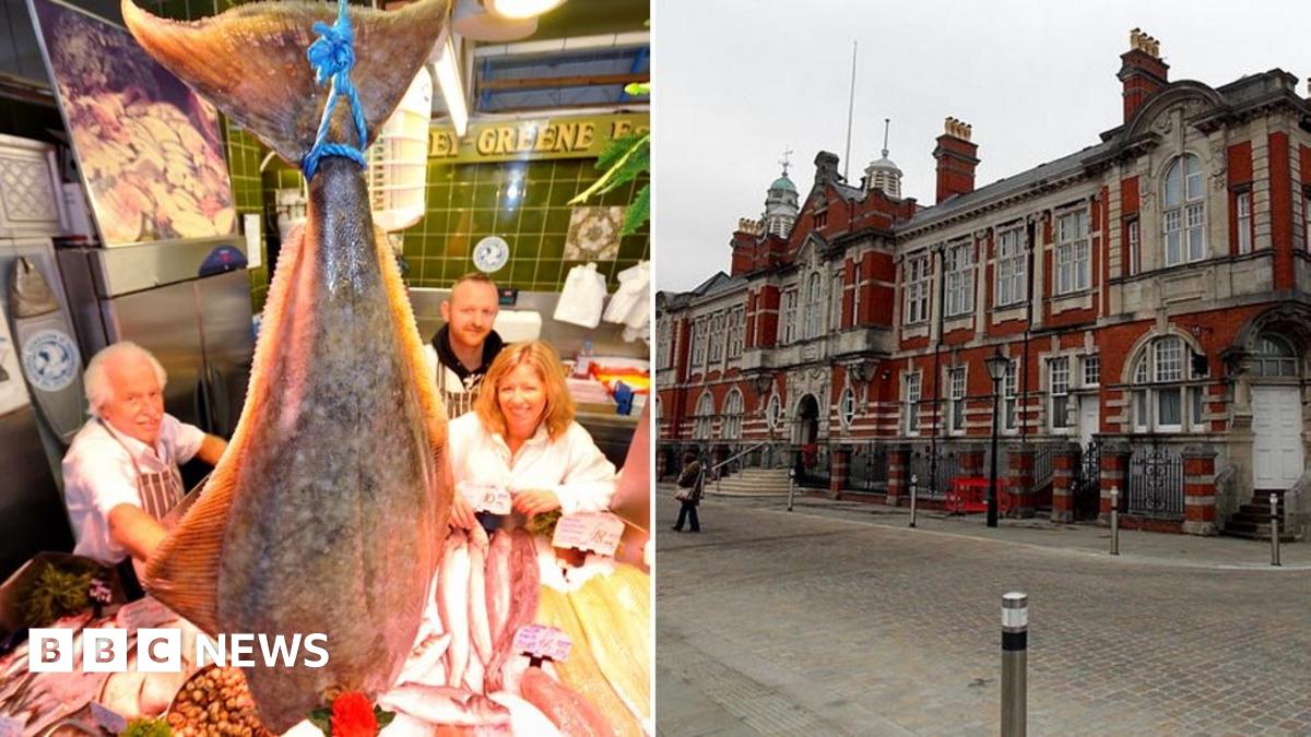 Giant 50lb halibut snapped up by Swansea hotel - BBC News
