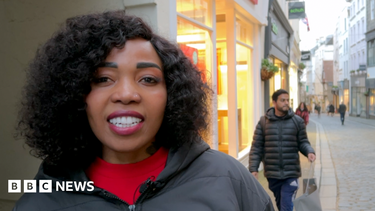 Kenyan workers boost Channel Islands' early years teams - BBC News