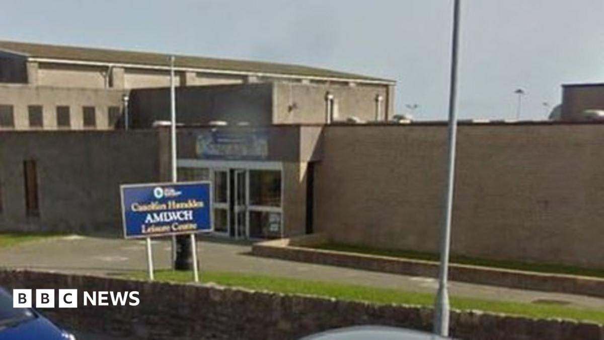 Firm funds Anglesey leisure centre's energy improvements - BBC News