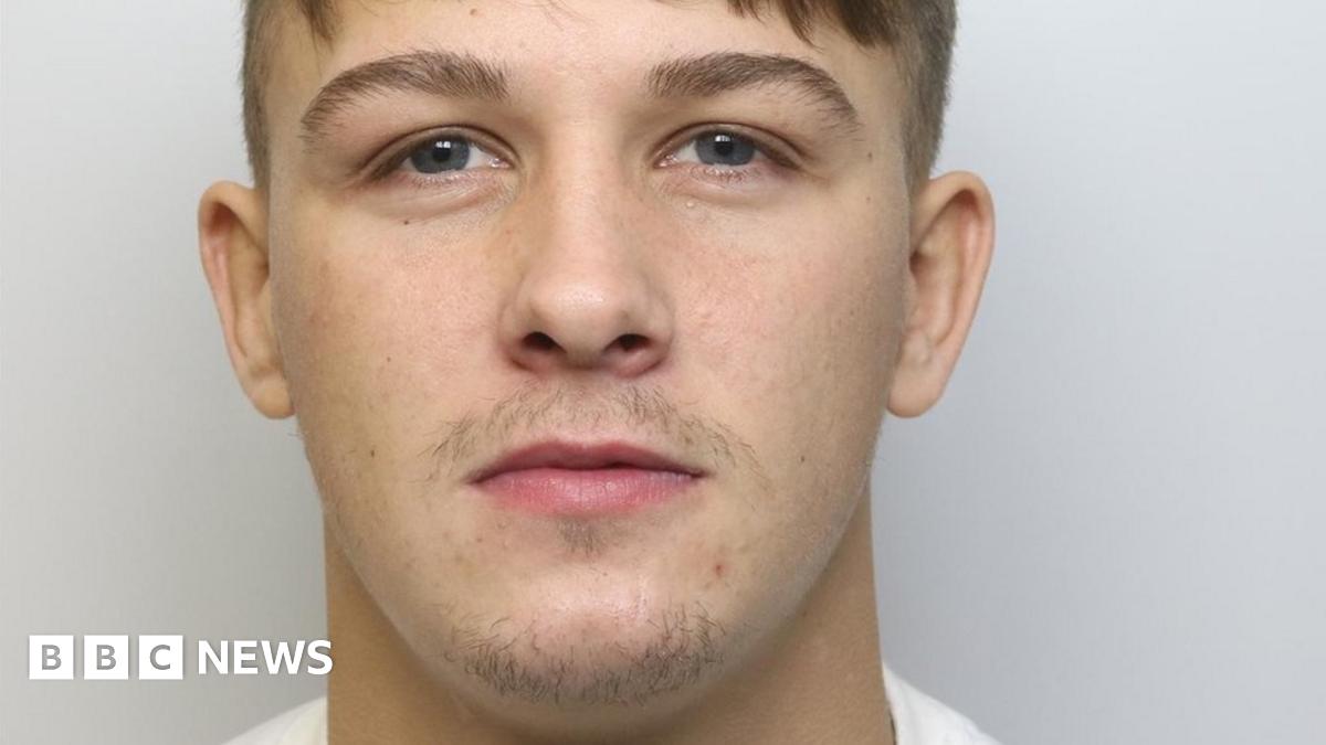 Fatal Bradford crash driver Christopher Windle has sentence increased - BBC News