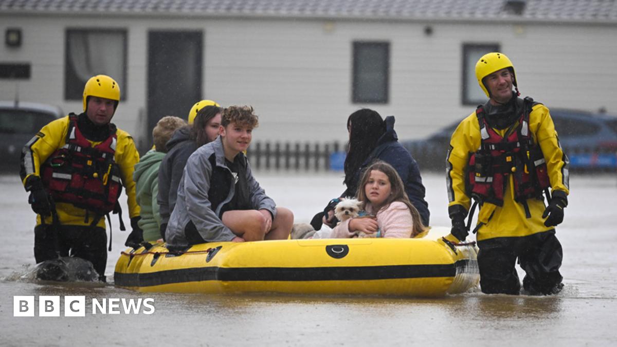Storm Ciarán live: Thousands of homes without power as more areas ...