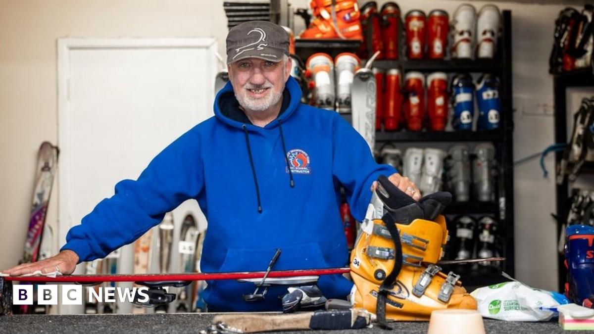 Carlisle Snow Sports Club film celebrates 50th anniversary - BBC News