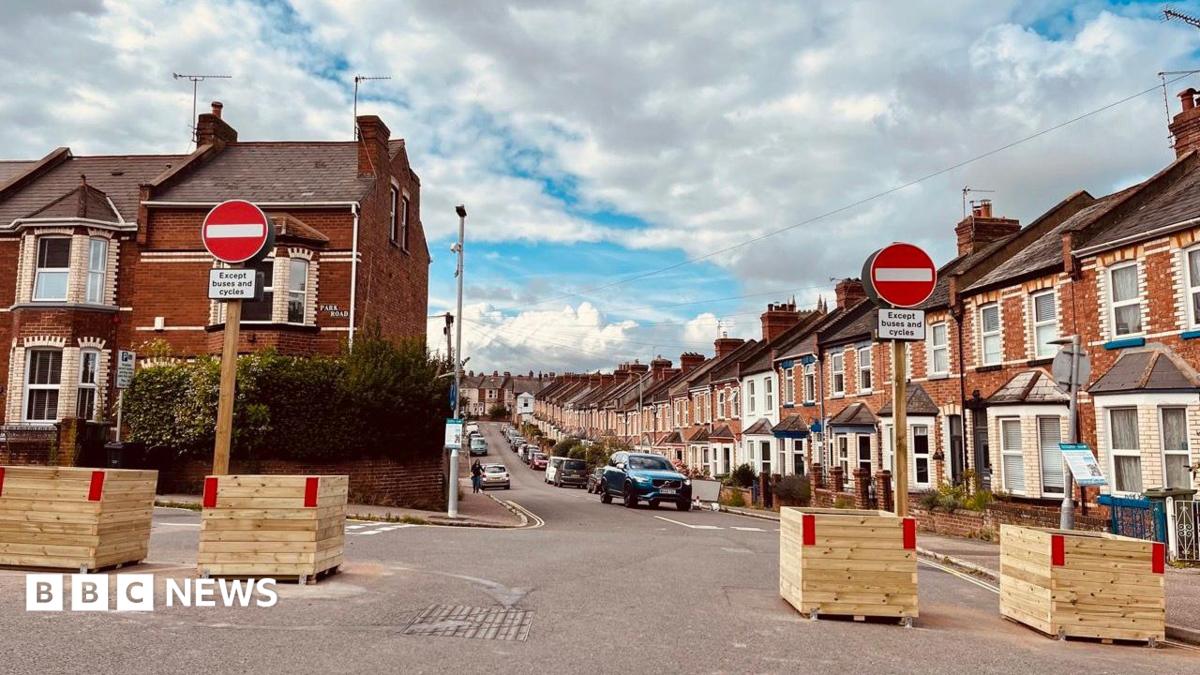No funding for school safety road schemes in Exeter - BBC News