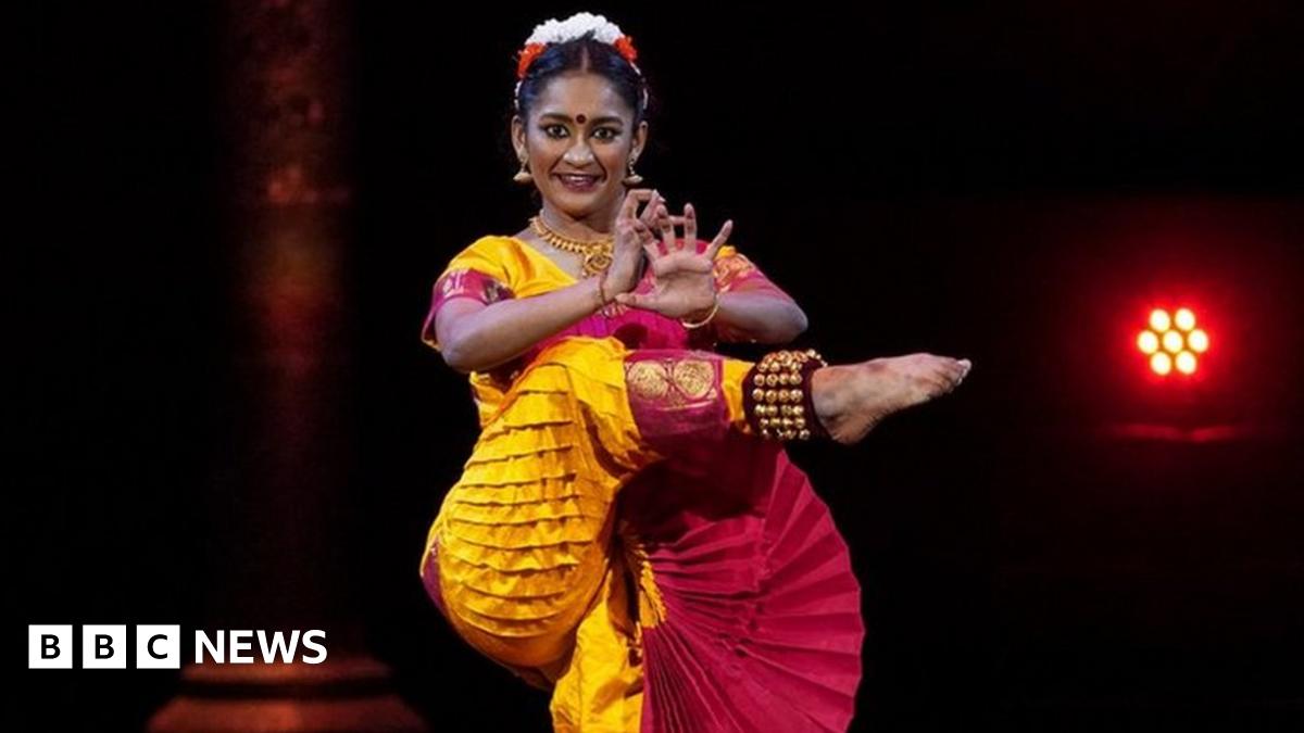 BBC Young Dancer Adhya Shastry 'an inspiration' to young dancers - BBC News