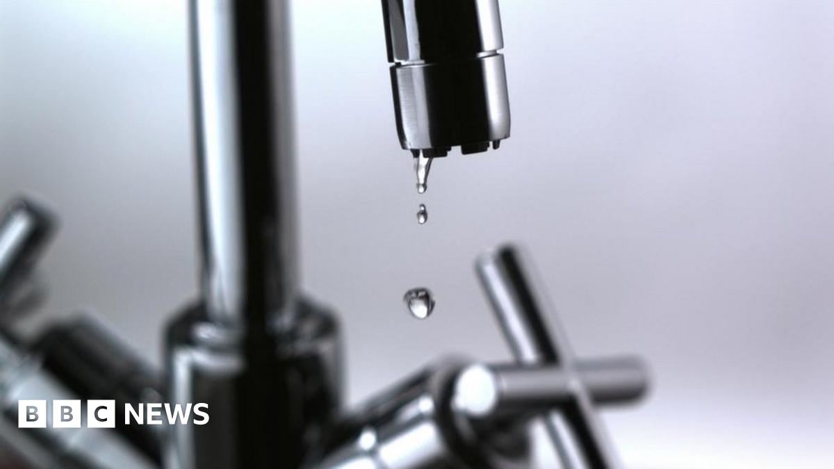 Cambridge Water errors led to toxic water, report says - BBC News