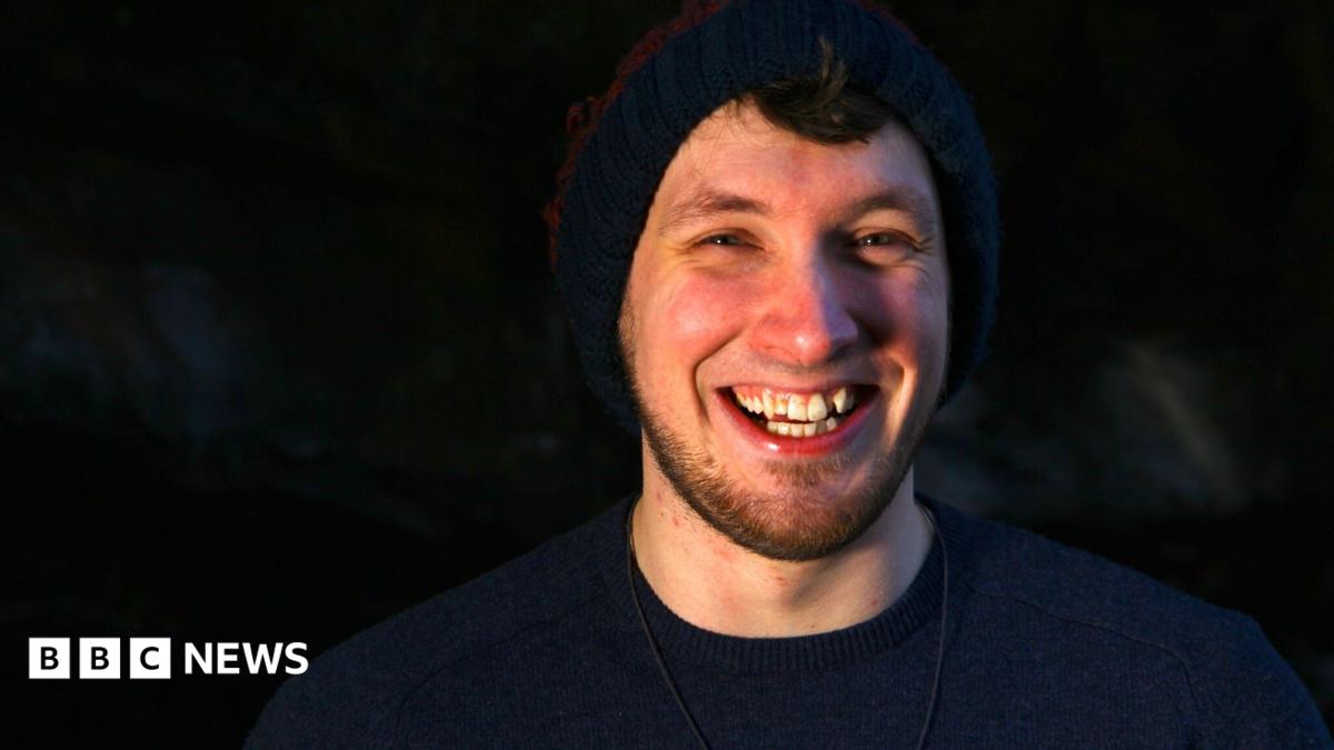 Climber wins Scottish excellence in mountain culture award - BBC News
