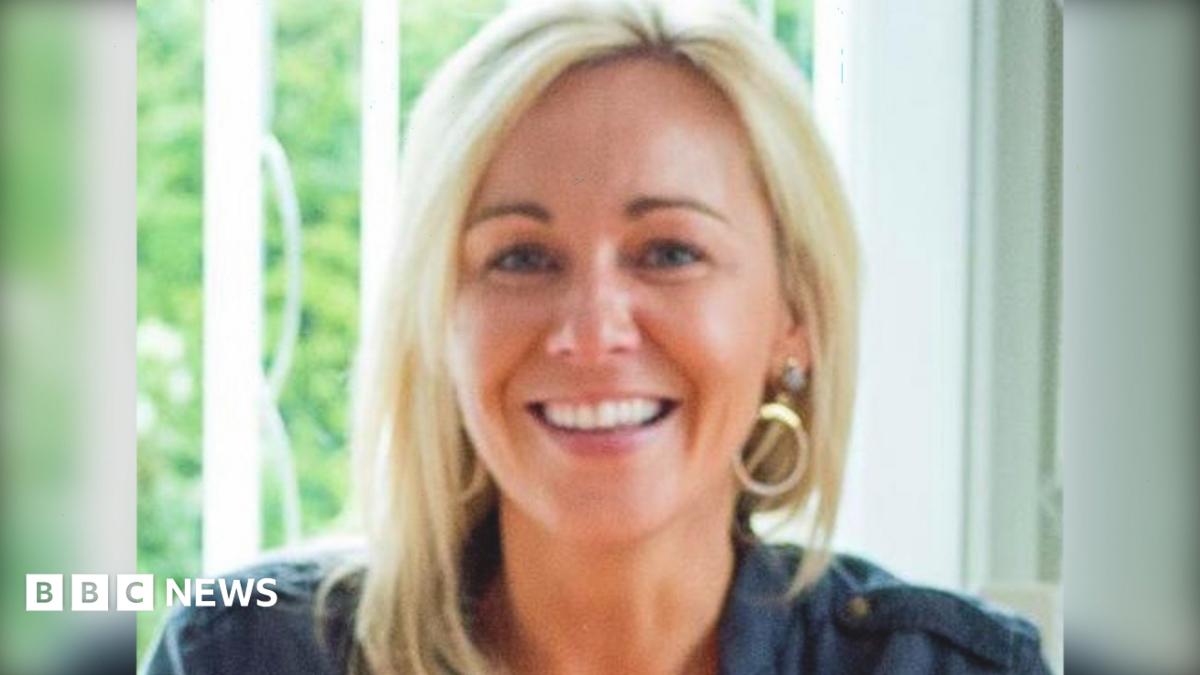 Harley Davidson rider Judith McMullan dies in crash with car - BBC News