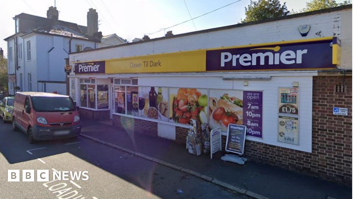 Appeal over burglaries at Exeter store - BBC News