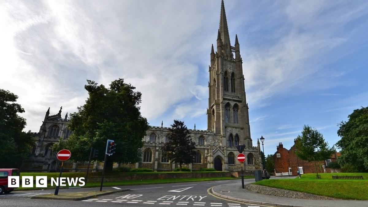 Peter Burness: Former Louth music teacher jailed for indecent assault ...
