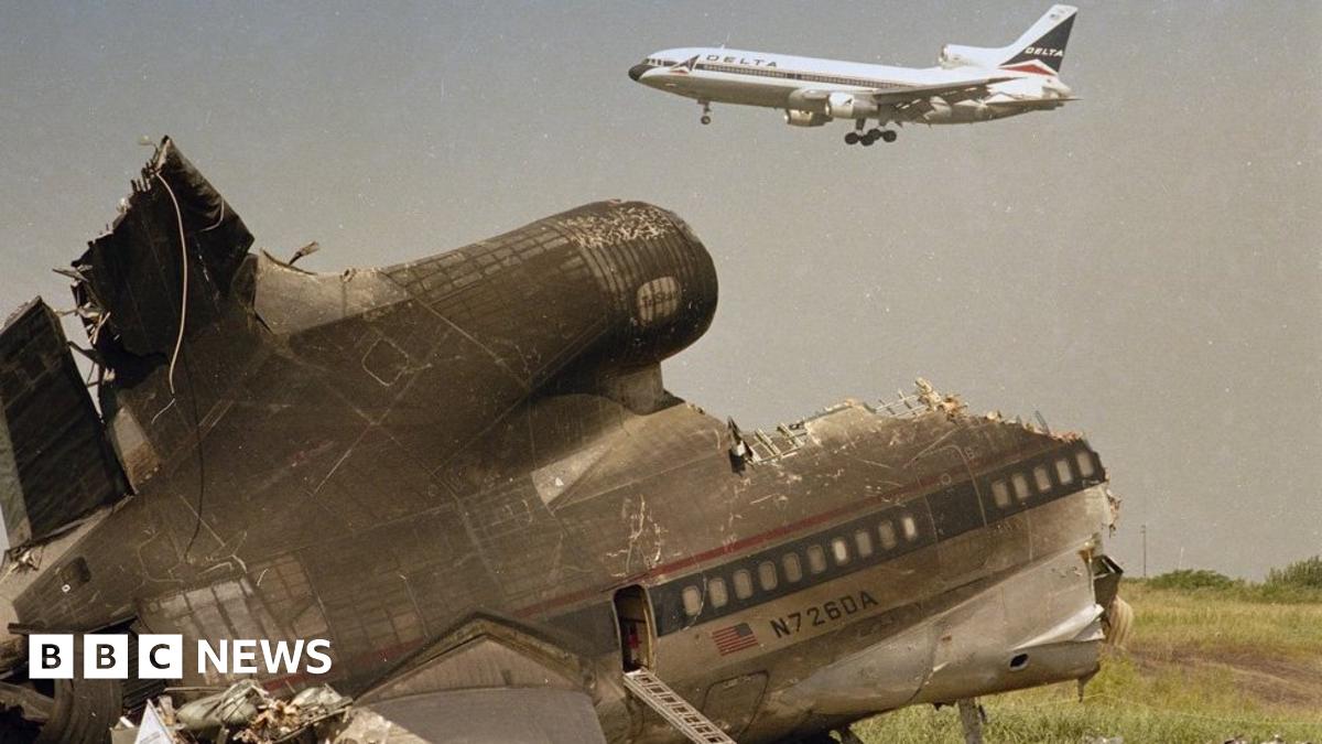 August 1985: The worst month for air disasters - BBC News